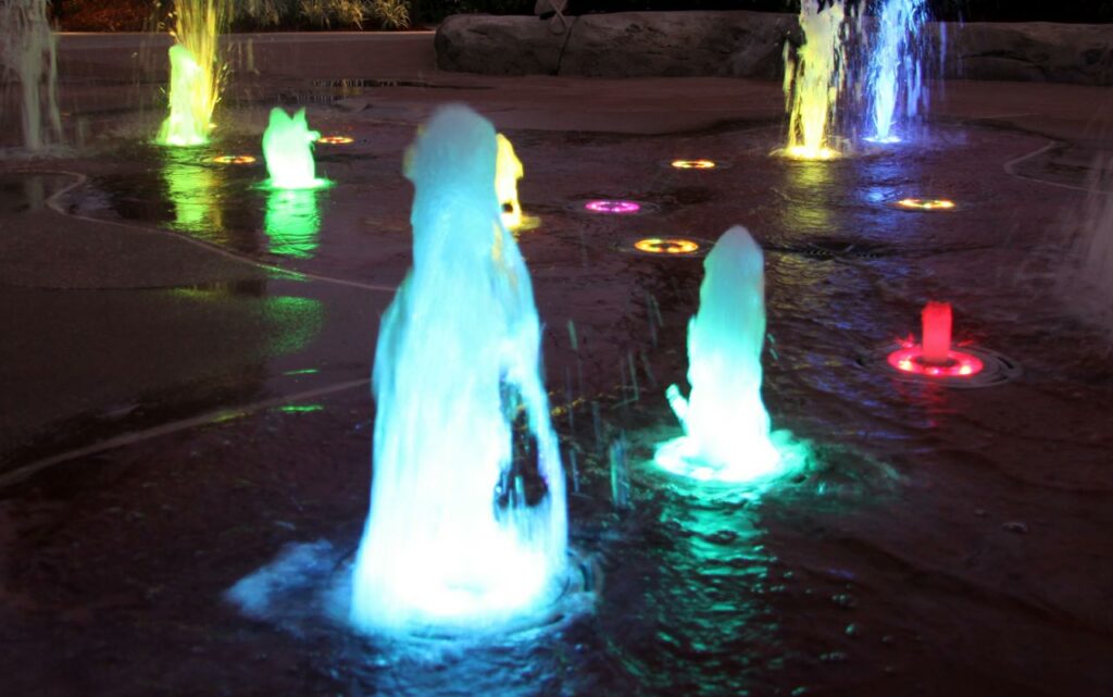 LED130 Series - Illuminated Foam Jet - Crystal